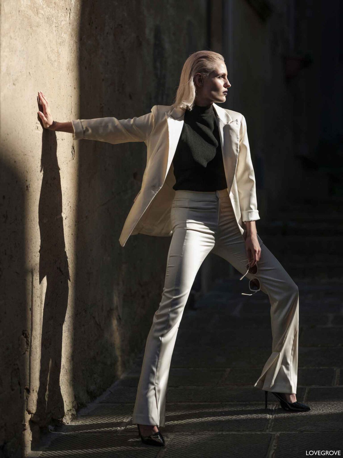 Photo Shoot Set Up | Learn Live From Damien Lovegrove