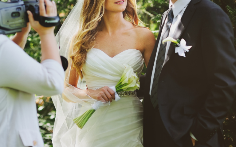 Wedding Photography Business - How to Start and Succeed
