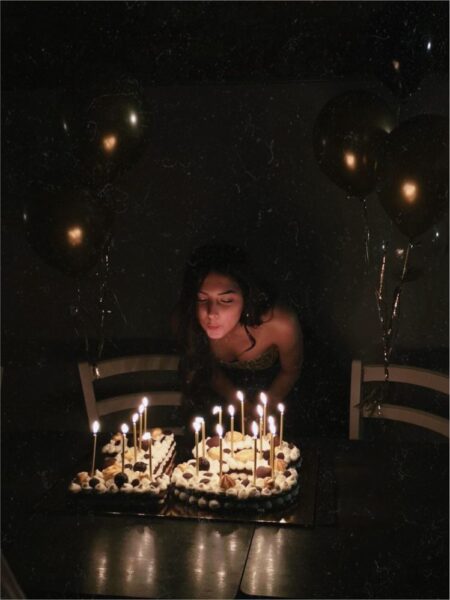 10 Creative Photoshoot Themes You Can Try In 2025 - Check Now